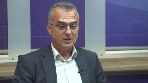 Enver Dugolli - Biografia dhe Vlerësimet - Metriku